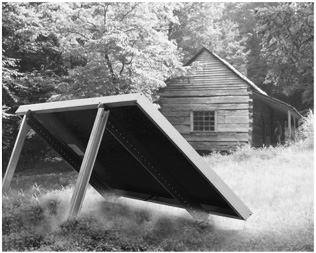 Appendix B: Photovoltaic System Support Hardware and Photo Gallery ...